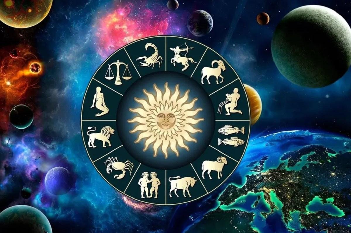 Top 9 Effective Digital Marketing Strategies For Astrologers & Astrology
