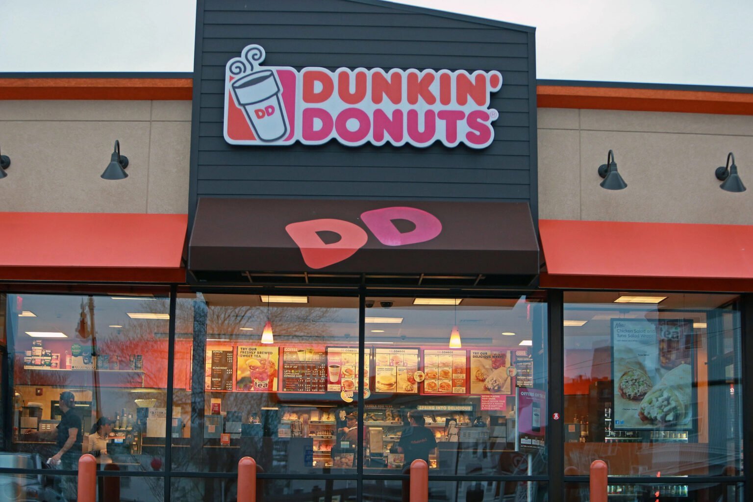 Dunkin Donuts Marketing Strategy- A Detailed Case Study